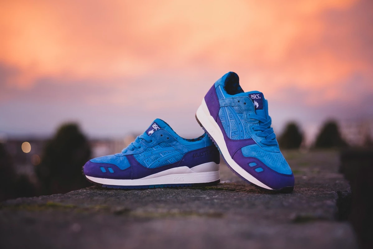 Asics solstice store