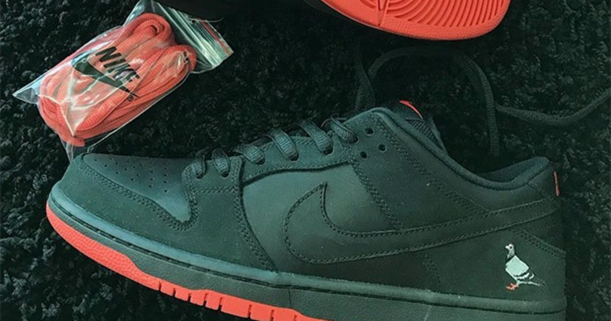 Nike SB Pigeon Dunk Low 2017 | Dead Stock