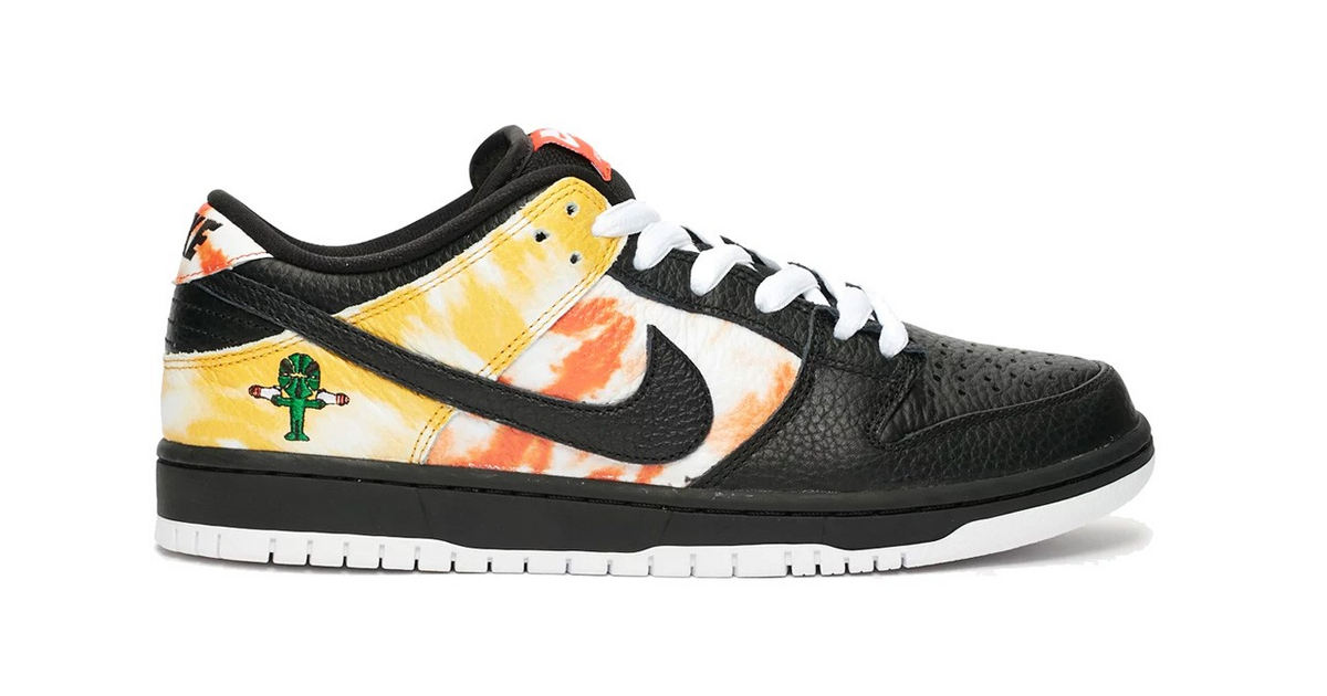 Nike SB Dunk Low Roswell Rayguns BQ6832-001 | Dead Stock