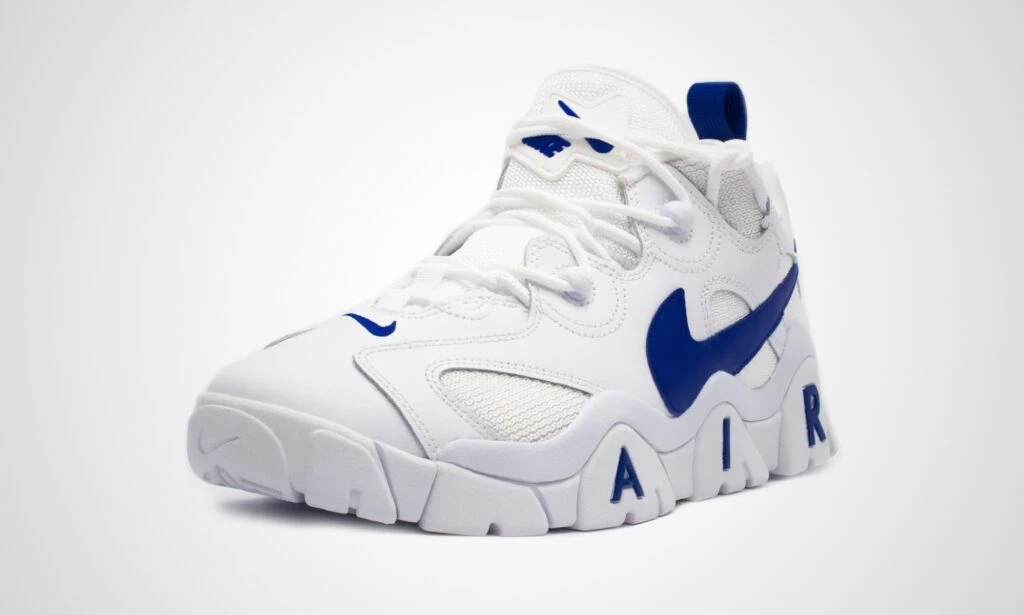 Nike Air Barrage Low Hyper Blue Dead Stock