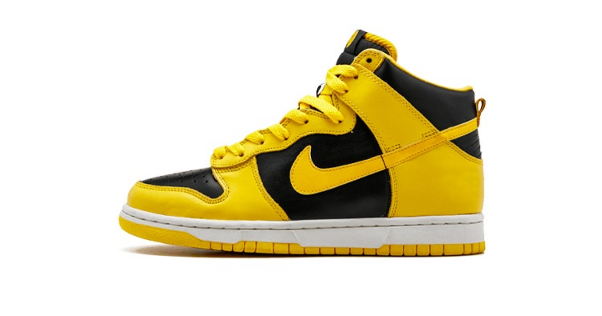 Nike Dunk High IOWA CZ8149-002 | Dead Stock