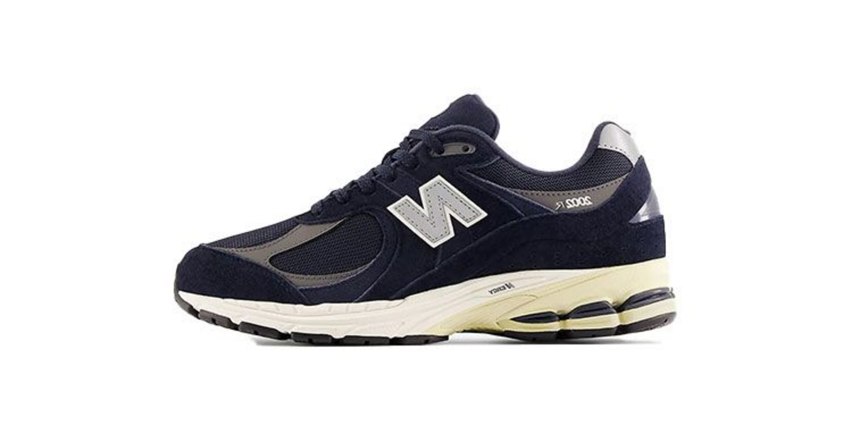 New Balance 2002R Eclipse M2002RCA | Dead Stock