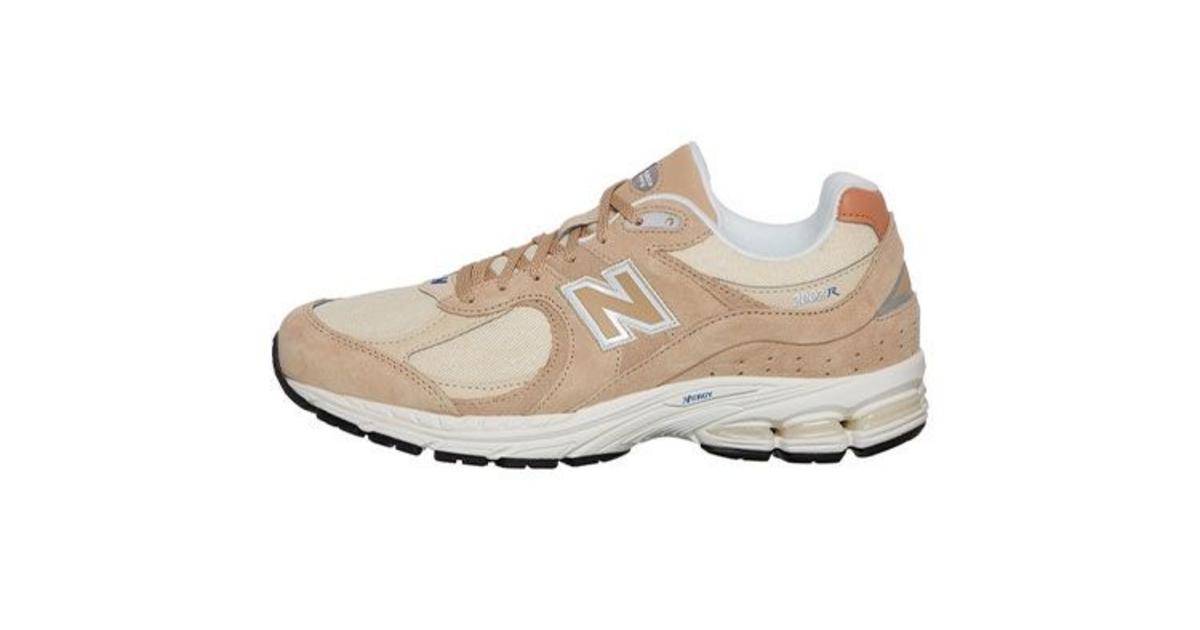 New Balance 2002R Beige M2002REF | Dead Stock