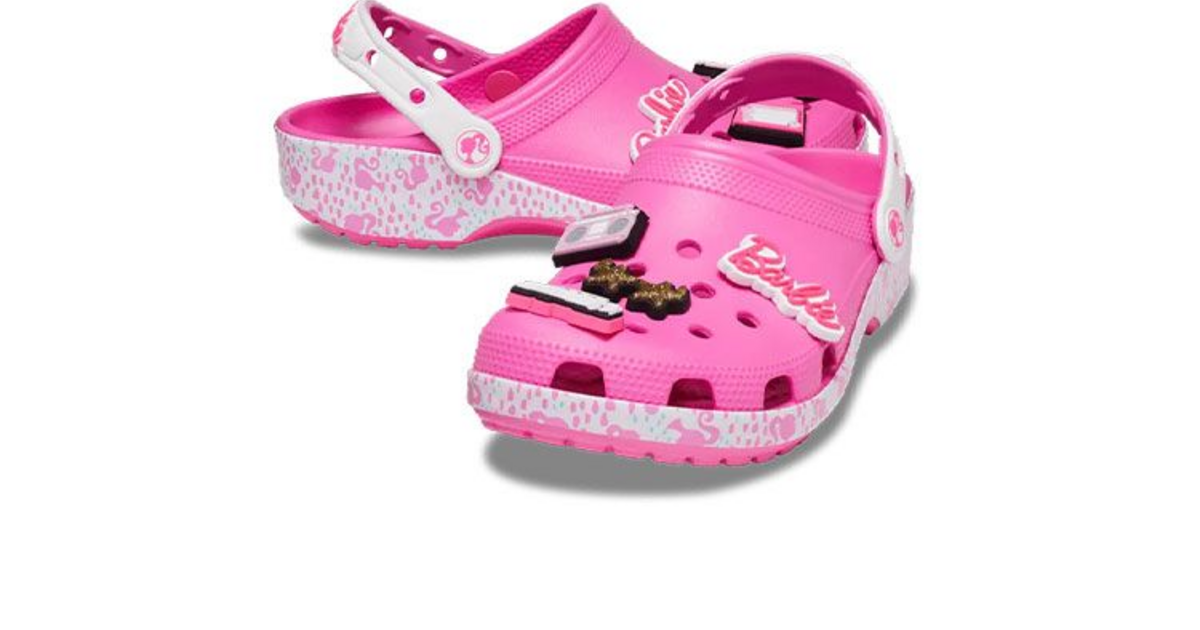 Barbie Crocs Classic Clogs 208817-6QQ | Dead Stock