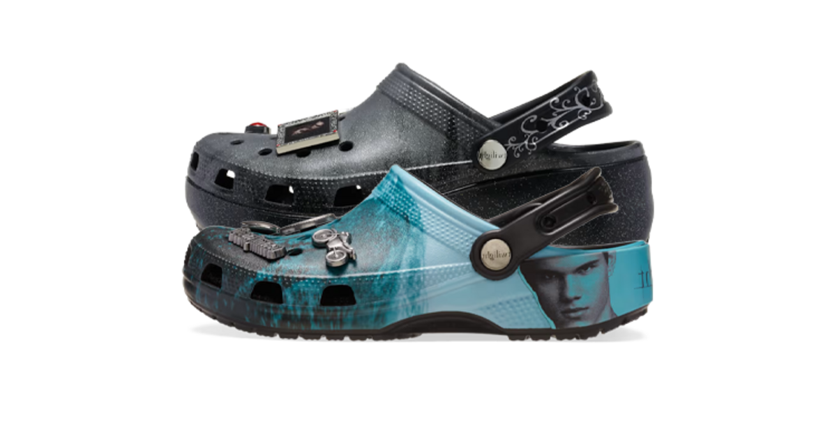 The Twilight Saga x Crocs Classic Pack | Dead Stock